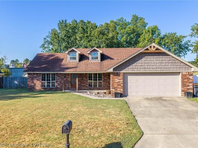 917 Fairview Lane