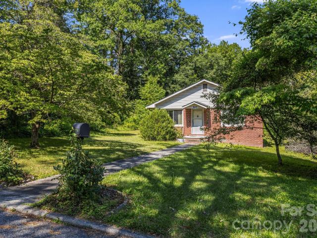 917 Fassifern Court