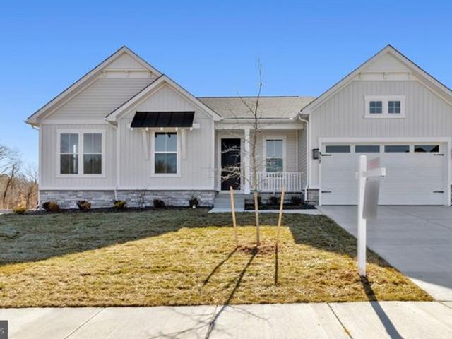 917 Honeyflower Dr, Reisterstown, MD 21136