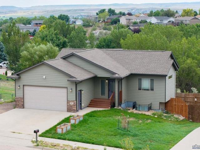 917 Haakon St, Rapid City, SD 57703