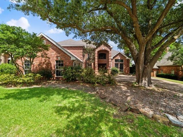 917 Hills Creek Dr, McKinney, TX 75072