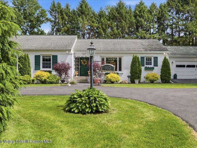917 Londonderry Court