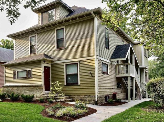917 Laramie St, Manhattan, KS 66502