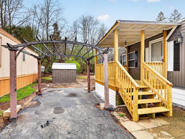 917 Lunga Dr, Round Lake, IL 60073 | MLS #12621 | Compass