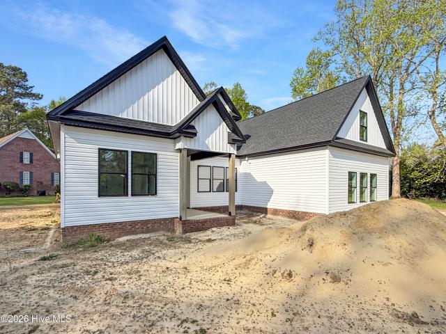 917 Maggie Ln, Elizabeth City, NC 27909 | MLS #100564 | Compass