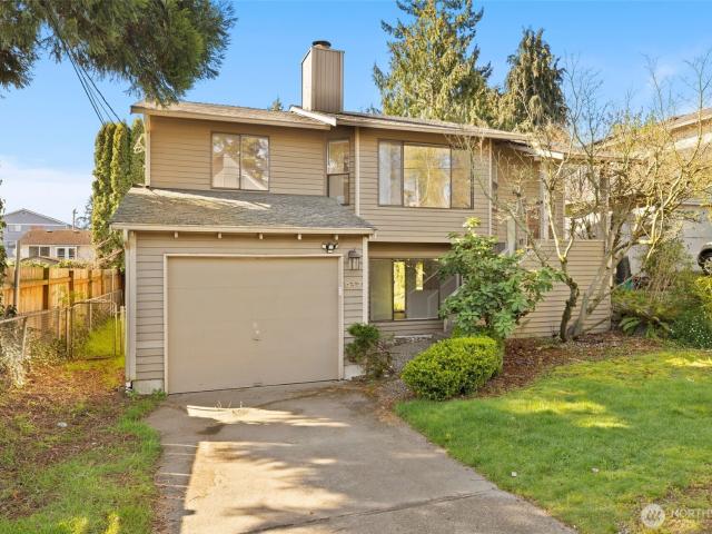 917 N 100th St, Seattle, WA 98103 | MLS #2517 | Compass