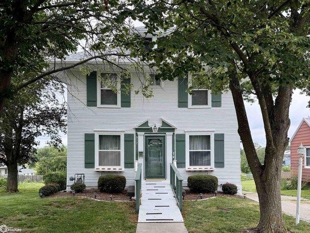917 N Main St, Chariton, IA 50049