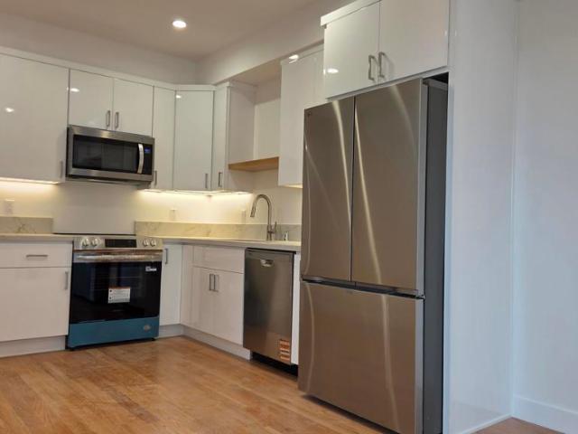 917 N Ridgewood Pl, Los Angeles, CA 90038 | MLS #P1 26678 | Compass