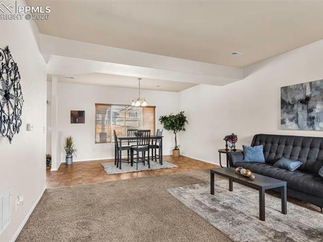 917 Silverqueen Road