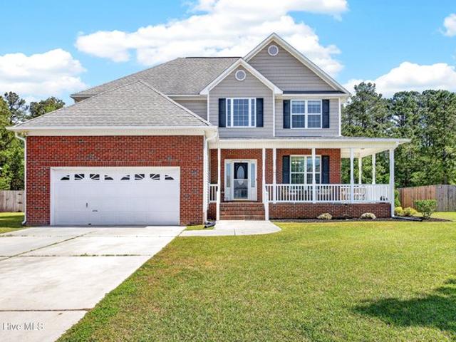 917 Stagecoach Dr, Jacksonville, NC 28546