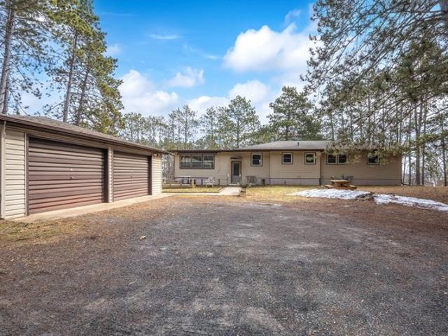 917 Sunrise Beach Dr, Amery, WI 54001