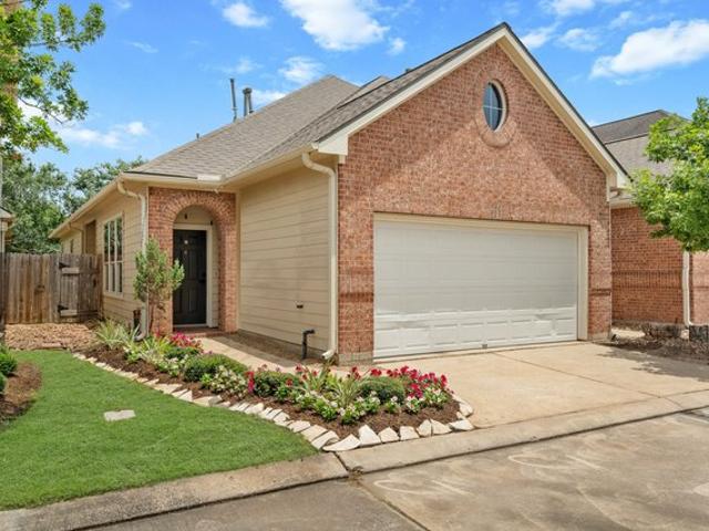 917 Sweet Pine Dr, Katy, TX 77450