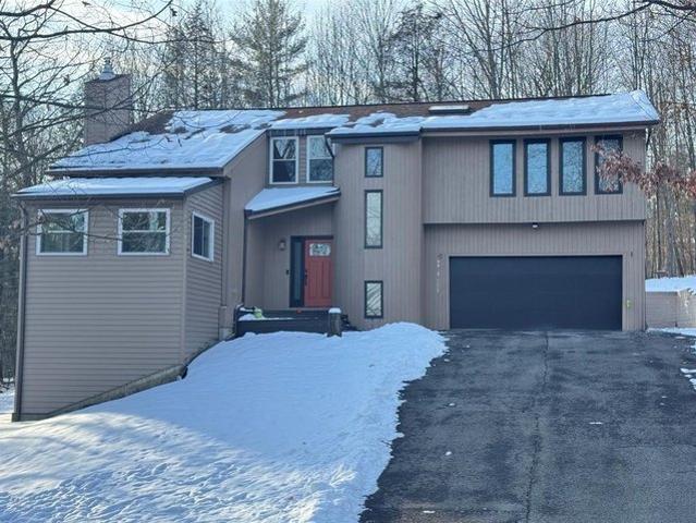 917 Prescott Ave, Endicott, NY 13760