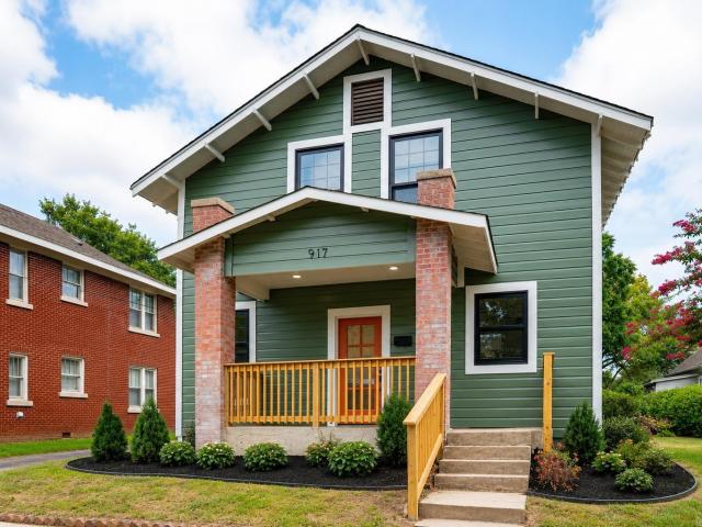 917 W 22nd Street