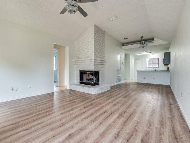 917 Westover Dr, Lancaster, TX 75134