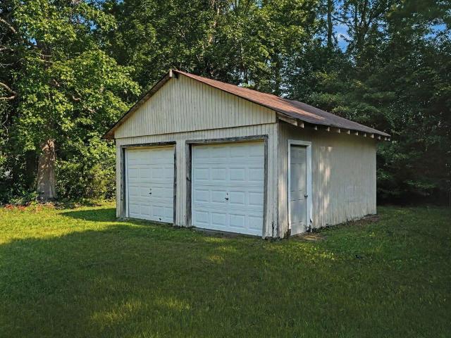 917 Tiffany Ln