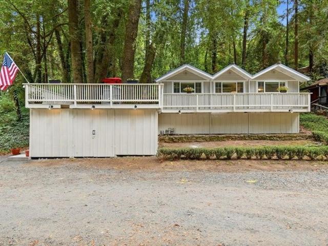 9185 Rio Dell Ct, Forestville, CA 95436