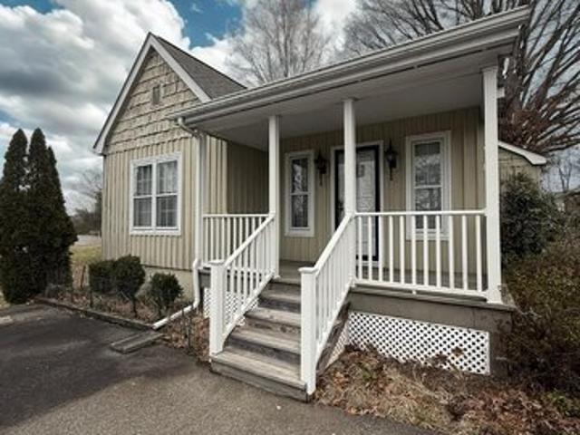 918 Chatham Heights Rd, Martinsville, VA 24112