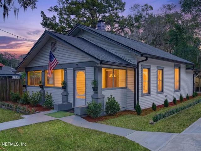 918 Glencarin St, Jacksonville, FL 32208