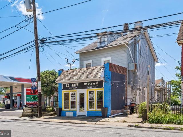 918 E Willow Grove Avenue #