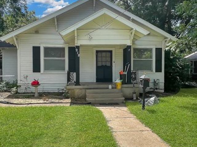 918 E Franklin St, Hillsboro, TX 76645
