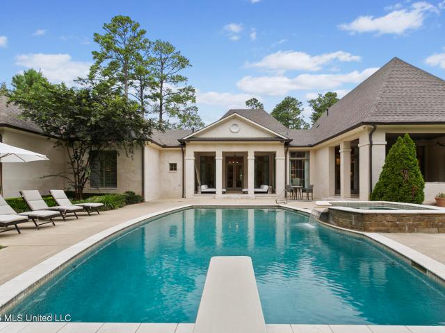 918 Montrose Drive