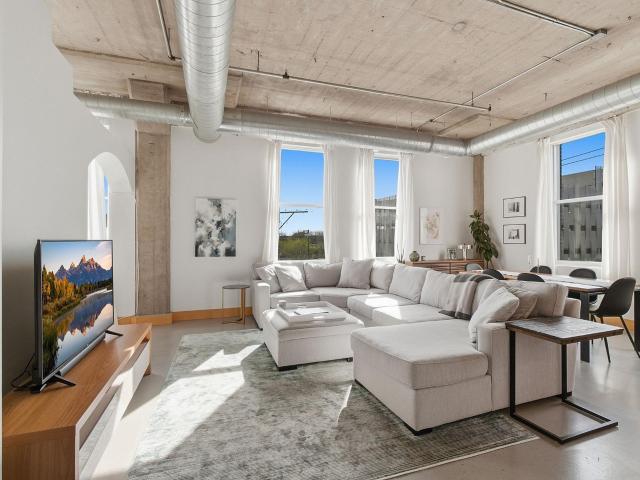 918 N 3rd St, Unit 306, Minneapolis, MN 55401 | MLS #7065 | Compass