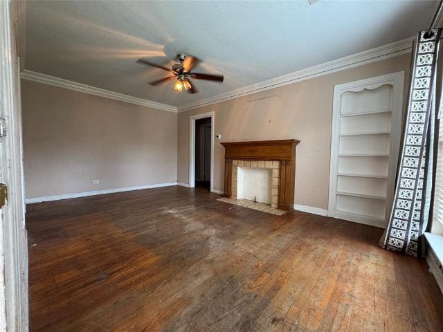 918 N Barnett Ave, Dallas, TX 75211 | MLS #21242 | Compass
