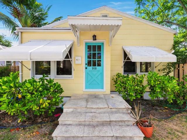 918 N K St, Lake Worth Beach, FL 33460