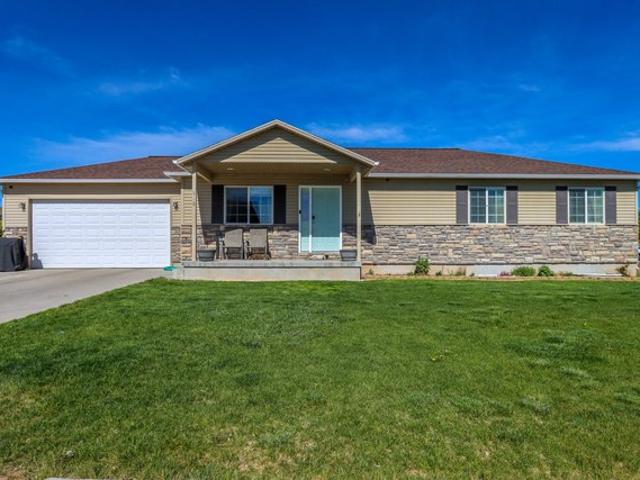 918 S 190 E, Panguitch, UT 84759