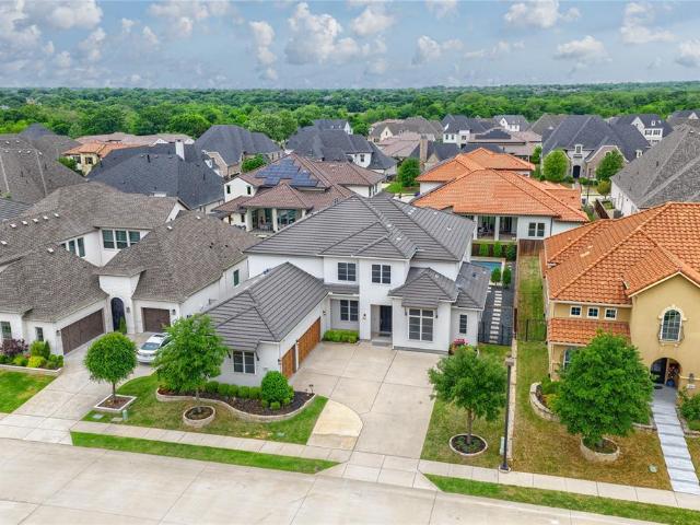 918 Sydney Lane