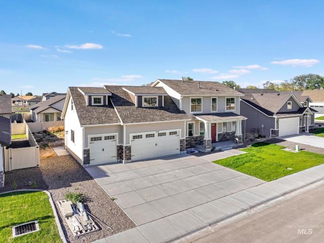 918 Quartz Rd