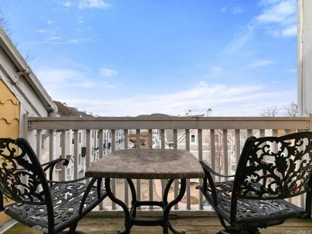 918 Quinnipiac Ave #7, New Haven, CT 06513