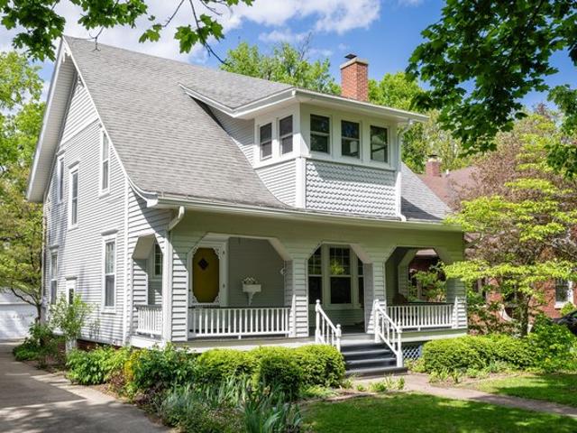 918 W Park Ave, Champaign, IL 61821