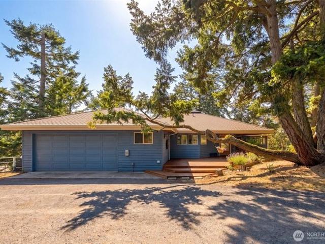 918 Terrace Dr, Friday Harbor, WA 98250