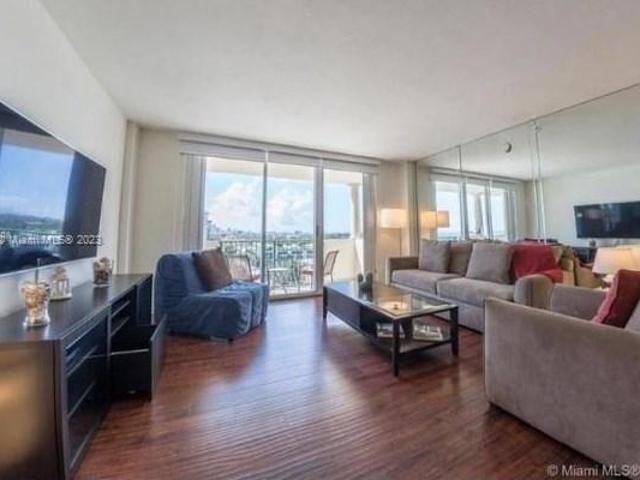 9195 Collins Ave #1014, Surfside, FL 33154