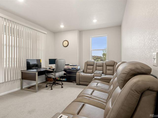 9196 Rifle Street