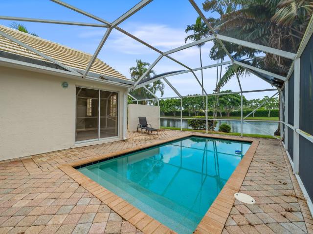 9190 Heathridge Dr, West Palm Beach, FL 33411 | MLS #R11114