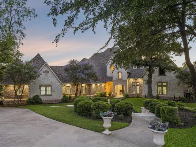 9191 Silver Leaf Ct, Little Elm, TX 75068