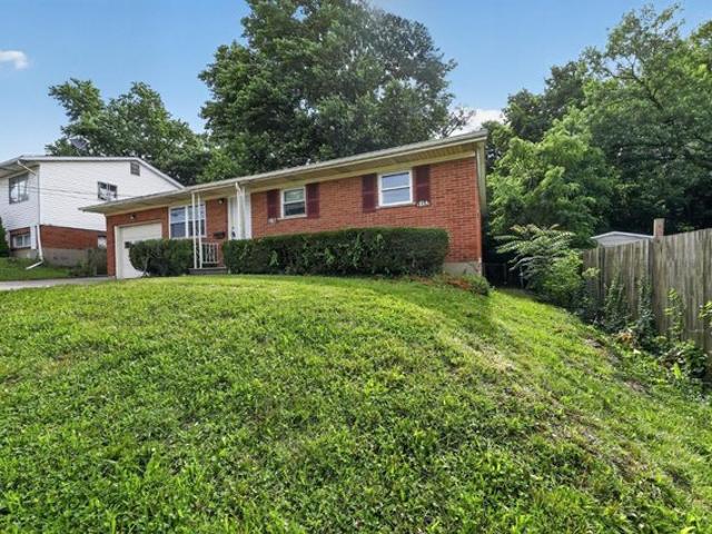 9192 Pippin Rd, Colerain Township, OH 45251