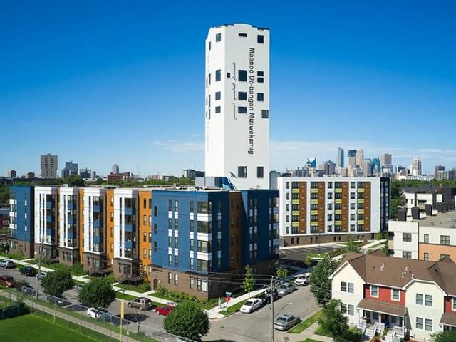 919 12th Ave SE, Minneapolis, MN 55414