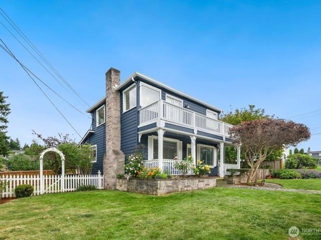 919 6th Ave S, Edmonds, WA 98020