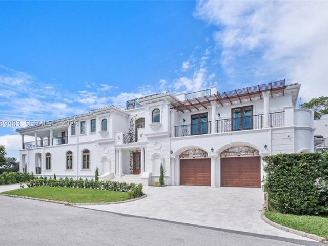 919 92nd St, Surfside, FL 33154