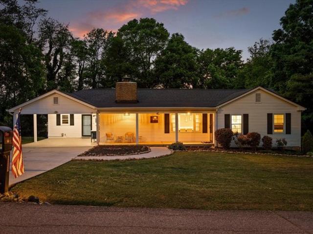 919 Charlotte Ave, Chattanooga, TN 37421