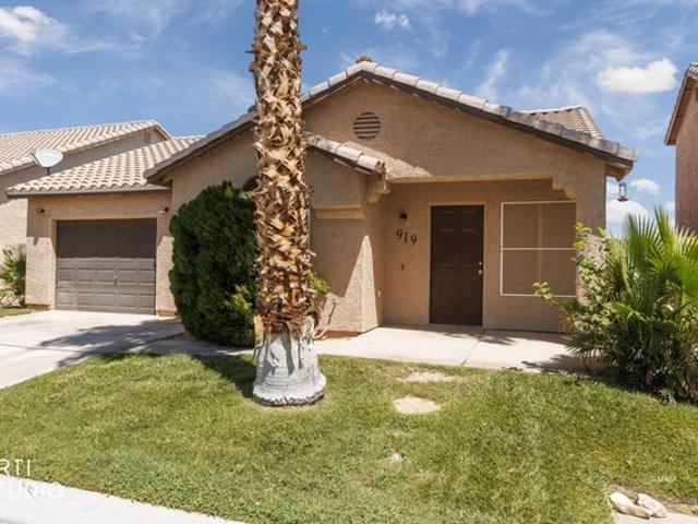 919 Adobe Dr, Mesquite, NV 89027