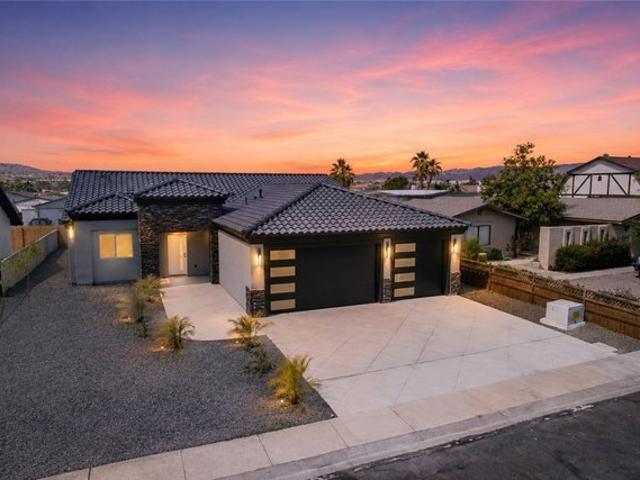 919 Brill Dr, Bullhead City, AZ 86442