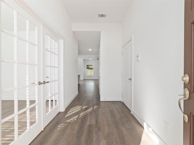 919 Golden Willow Lane
