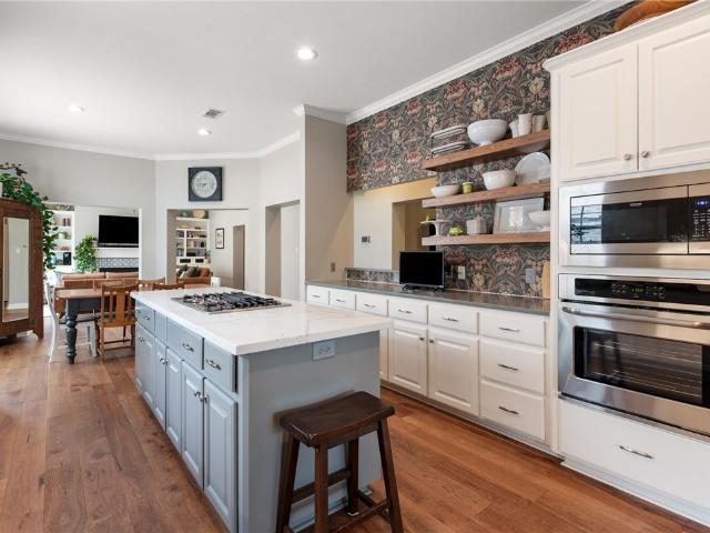 919 Grand Oaks Circle