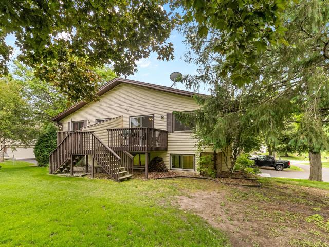 919 Greenhaven Drive