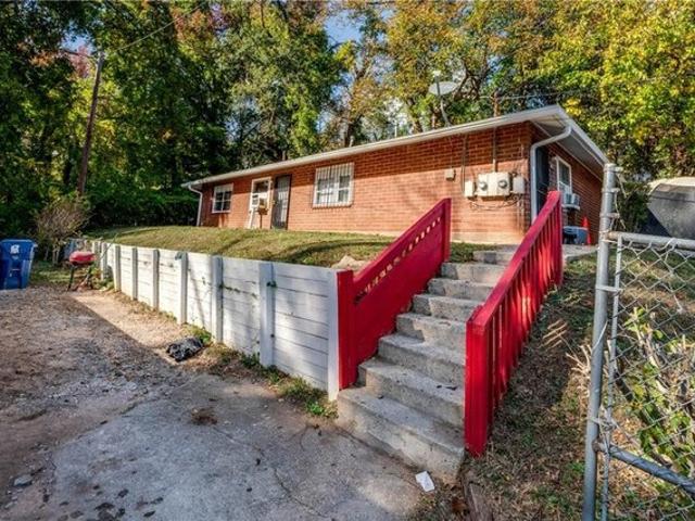 919 Hobson St SW, Atlanta, GA 30310